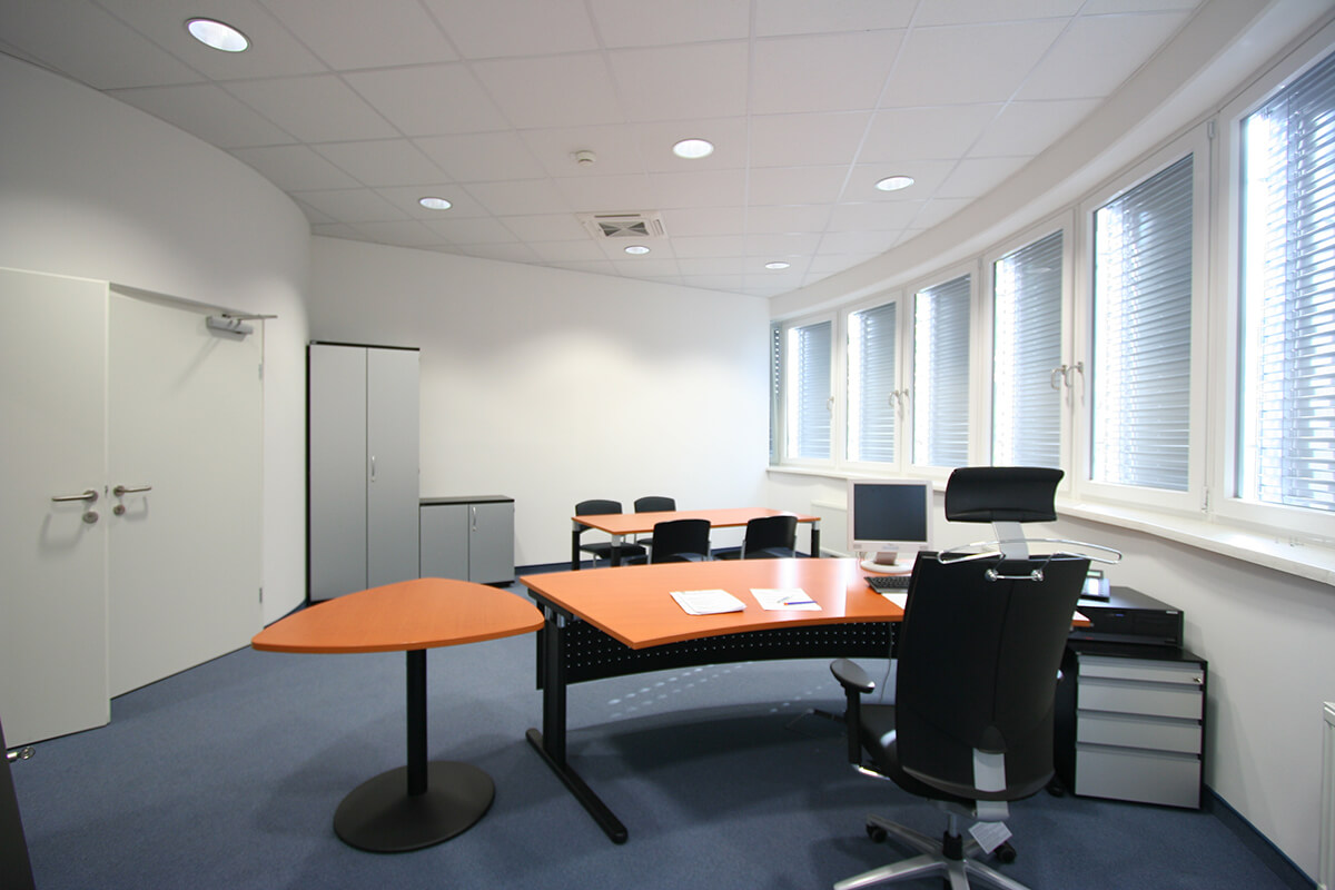 Kwizda Pharmaceutical Centre Linz - Dr. Shebl & Partner Generalplaner ...